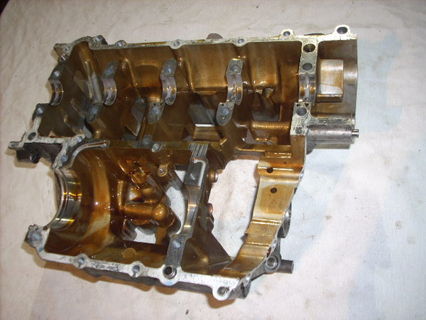 Yamaha YZF R6 5EB 99/02 ½ engine casing bas, ENGINE CASE MOTOR CASES b ...